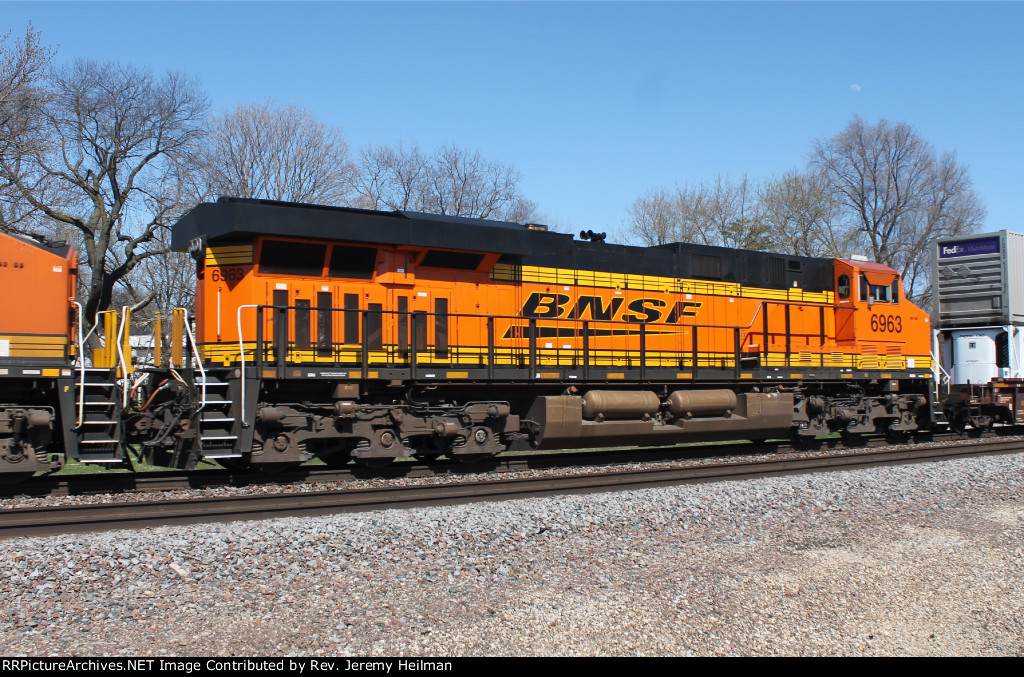 BNSF 6963 (3)